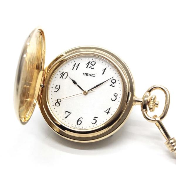 耐磁性能、電池寿命3年、年差±10秒の高精度クォーツムーブメントを搭載しており、懐中時計を初めて持つ方や、贈り物や記念品におすすめの懐中時計です。風防:サファイアガラスケース素材:ステンレスケース(金色めっき)ケース径:直径約40mmケース...