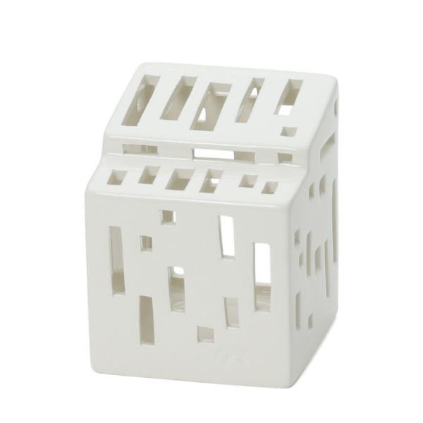【ギフト 結婚祝い プレゼント 贈り物 お返し オシャレ:食器日和】長い北欧の冬をこころ穏やかに過ごすために作られたキャンドルホルダーは、ひとつひとつが職人による手づくりです。手作りのぬくもりとキャンドルの灯りが、癒しの時間を演出します。材...