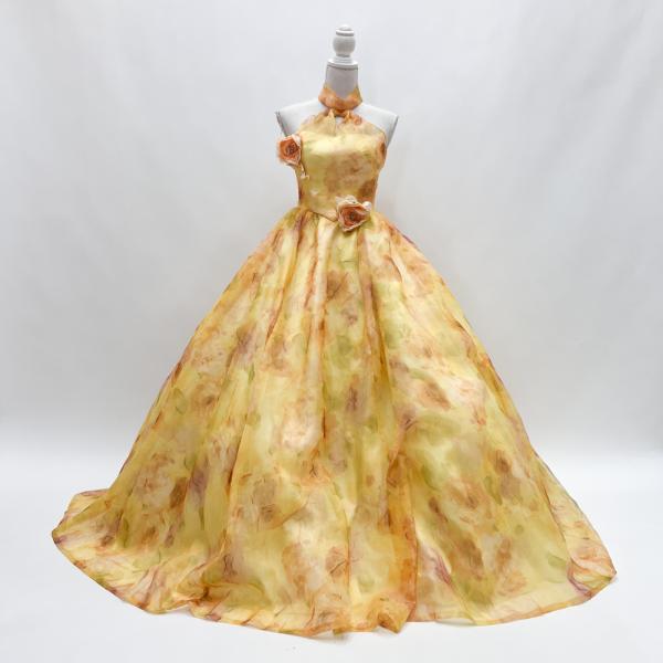 上品な花柄プリント【タグ表記サイズ】 フリーサイズ ※実寸サイズをご確認ください。【実寸サイズ】バスト：約71〜91cmウエスト：約62〜78cm身丈(脇から裾）：約147cmトレーン(腰から裾）：約160cm◆採寸は手作業のため多少の誤差...