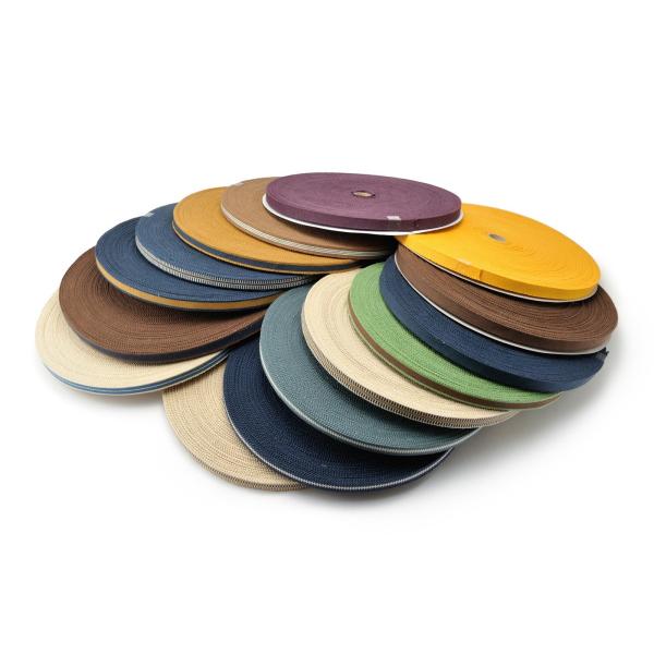 真田紐 平紐 4分 約12ｍｍ幅 端紐 約50cｍ〜1mまで 15本セット 色柄おまかせ※同じ色柄が複数本入る場合があります。お茶道具用として発達した和風の紐で戦国武将が愛用し、今でも茶器の桐箱を留める際に使われる丈夫な真田紐。織りがしっか...