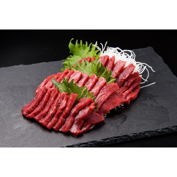 【馬刺し食べ比べセット】内容量：ロース88ｇ　　　ヒレ83ｇ　　　モモ94ｇ賞味期限：発送日から2日間（要冷蔵）原産地：国産【当店では生にこだわって、一度も冷凍せずに新鮮なまま全国へお届けしております。】特上ロース馬刺し・ヒレ刺し・モモ刺し...