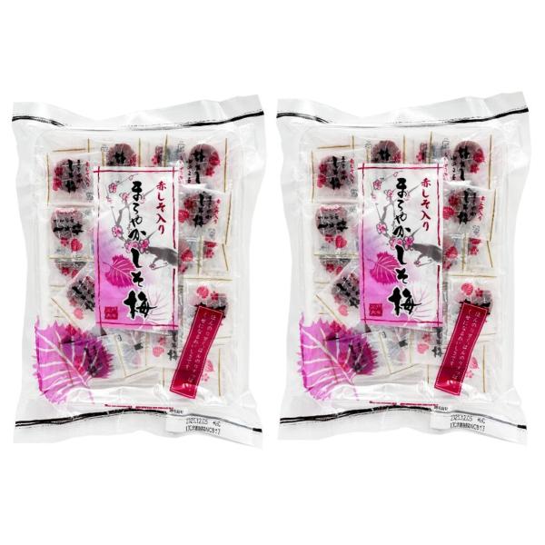 「まろやかしそ梅」は、種を抜いて食べやすく美味しく仕上げた、干し梅です。梅の種を抜いて、赤しそを入れて味付けしました。まろやかな梅の味に、赤しその香りただよう美味しさです。ハッピーカンパニー　しそ梅ちゃんご注意： ※梅の表面の白い粉は塩分と...