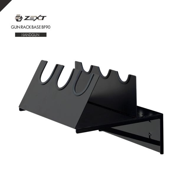 ・ZEXTガンラックベースBF90専用オプションパーツ、ハンドガン3丁掛けです。・ハンドガンを乗せる部分には滑り止めゴム完備。大切なコレクションを傷つけません。サイズ：(約)250×220×190mm重さ：(約)1.6kg検索キーワード：サ...