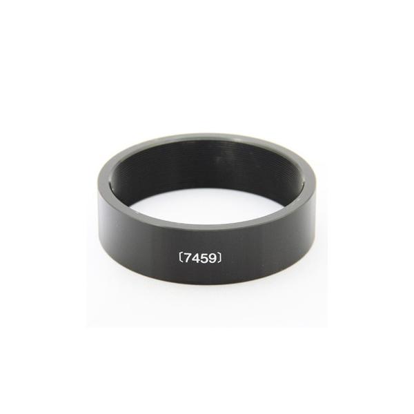 Ｍ57のメスメスアダプターで、光路長は【7457】よりも長い18ｍｍもあります。フェザータッチフォーカサーＭ57【9797】には２個標準で付属しています。