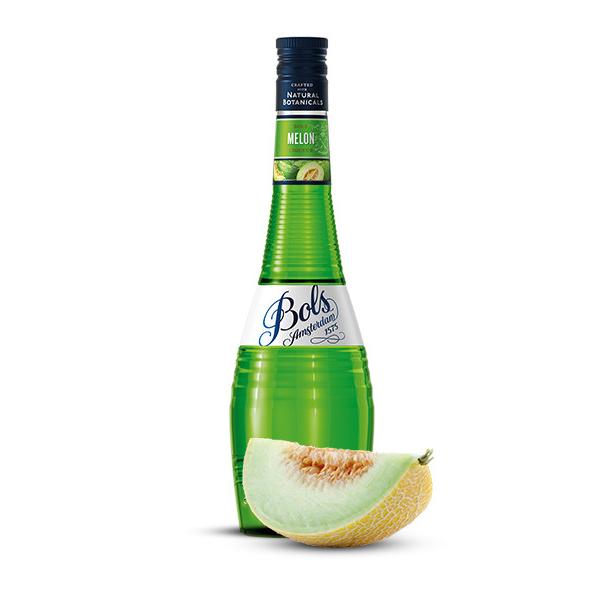 メロンの甘味の中に、若干の甘酸っぱさが隠れた薄い緑色のリキュールです。