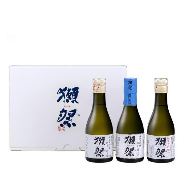 専用箱に入った、獺祭の磨き23・39・45を飲み比べできるセットです。商品名獺祭 おためしセット 180ml 3本入り 飲み比べセット内容獺祭 純米大吟醸 23 180ml獺祭 純米大吟醸 39 180ml獺祭 純米大吟醸 45 180ml...
