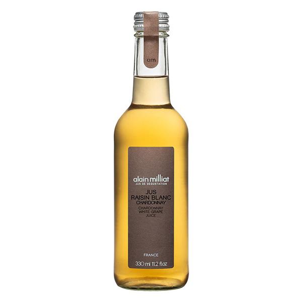 厳選した果実の採れたての美味しさを表現したジュースとネクター。自然環境を尊重し、品種や収穫にこだわってつくられています。スペイン・ラマンチャ産 シャルドネ種を使用。ビオ葡萄生産者がつくるシャルドネを使用。太陽をたっぷり浴びて育った葡萄の持つ...