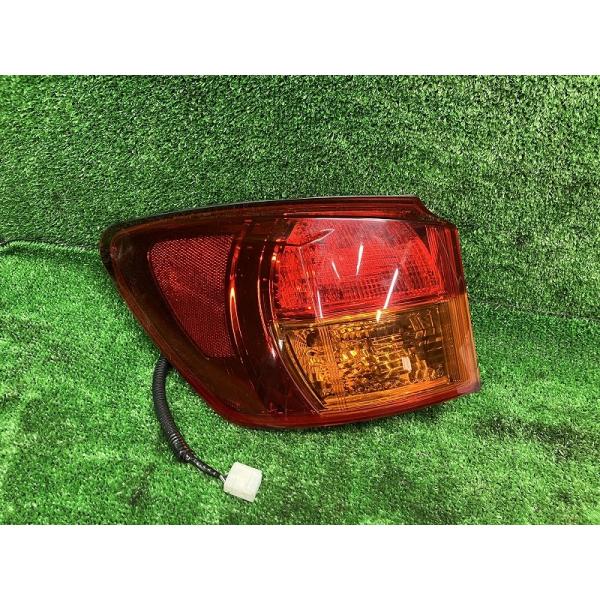 **** 商品説明を必ずご確認ください ****部品管理番号：000001216915600メーカー純正品番：81560-53161部品名：左テールランプ・テールライト部品区分：リサイクル品車名：レクサス IS車両タイプ名：4ドアセダン通称...