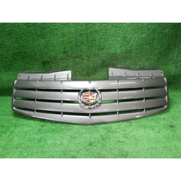 **** 商品説明を必ずご確認ください ****部品管理番号：000001313410400部品名：ラジエーターグリル・フロントグリル部品区分：リサイクル品車名：キャデラック CTS車両タイプ名：4ドアセダン通称型式：1G6D認定型式：GH...