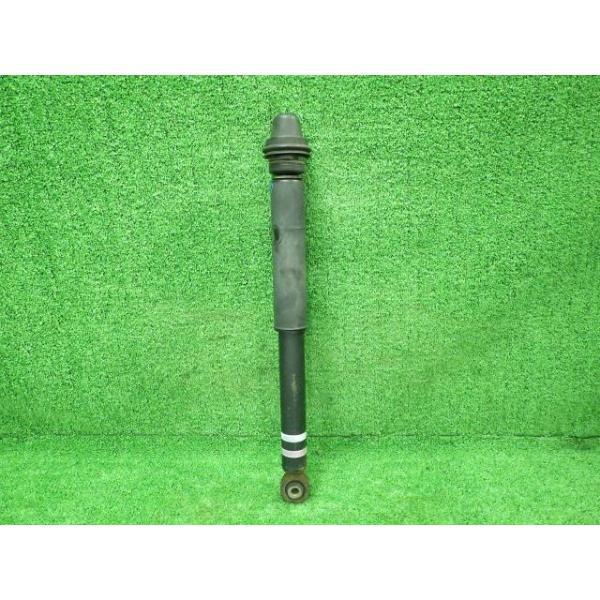 **** 商品説明を必ずご確認ください ****部品管理番号：000001508750800メーカー純正品番：41810-81PC2部品名：左リアショックアブソーバー部品区分：リサイクル品車名：ソリオ車両タイプ名：5ドアハッチバック通称型式...