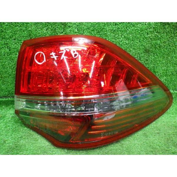 **** 商品説明を必ずご確認ください ****部品管理番号：000001576815500メーカー純正品番：81550-30B50部品名：右テールランプ・テールライト部品区分：リサイクル品車名：クラウン車両タイプ名：4ドアセダン通称型式：...