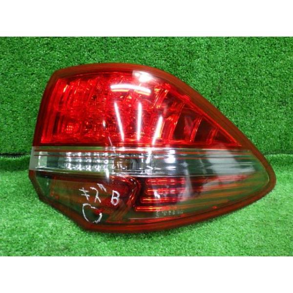 **** 商品説明を必ずご確認ください ****部品管理番号：000001578215500メーカー純正品番：81550-30B50部品名：右テールランプ・テールライト部品区分：リサイクル品車名：クラウン車両タイプ名：4ドアセダン通称型式：...