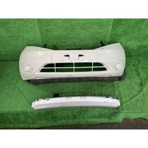 **** 商品説明を必ずご確認ください ****部品管理番号：000001694510100メーカー純正品番：62022-3VA1B部品名：フロントバンパー部品区分：リサイクル品車名：ノート車両タイプ名：5ドアハッチバック通称型式：TDWA...