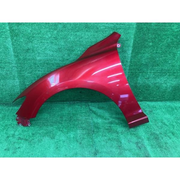 **** 商品説明を必ずご確認ください ****部品管理番号：000001719910700メーカー純正品番：GHP9-52-211A部品名：左フロントフェンダー部品区分：リサイクル品車名：アテンザ車両タイプ名：4ドアセダン通称型式：GJ2...