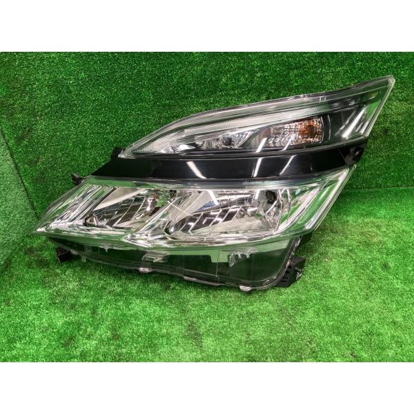 **** 商品説明を必ずご確認ください ****部品管理番号：000001722610900メーカー純正品番：26060-5TA0A部品名：左ヘッドランプ・ヘッドライト部品区分：リサイクル品車名：セレナ車両タイプ名：5DBOXワゴン通称型式...