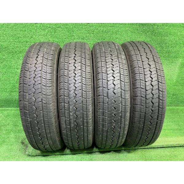 **** 商品説明を必ずご確認ください ****部品管理番号：260106501647200メーカー純正品番：145R12/6PR部品名：タイヤ部品区分：リサイクル品車両タイプ名：Summer認定型式：12インチ年式：2024年グレード：備...