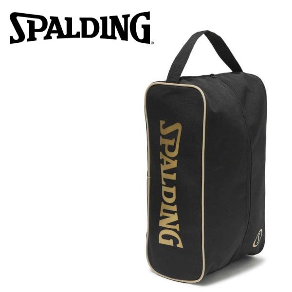 ■BASKETBALL / バッグ●カラー:ブラック×ゴールド●素材:ポリエステル●サイズ:W36×H13×D21.5cm●生産国:ベトナム●パイピングを施し、しっかりとした肉感のある撥水生地を使用したシューズケース。●左サイド部分にはSP...