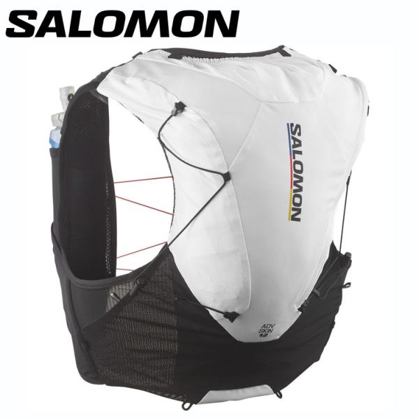 ユニセックス ランニングベスト（フラスク付）ハイドレーションベストのベストセラーが、安定性、フィット感と汎用性を高め、さらにチェッカー旗をあしらった白と黒の印象的な新デザインで復活。Adv Skin 12 Race Flag は、簡単に水分...