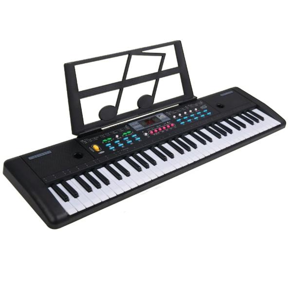 「商品情報」●子どもから大人まで幅広く楽しめる61鍵盤電子キーボード●セット内容:本体×1個、マイク×1個、楽譜スタンド×1個、USBケーブル×1本、取扱説明書(保証書)●USB通電式、単三乾電池×4本●鍵盤数:61鍵盤、和音対応●デモ曲:...