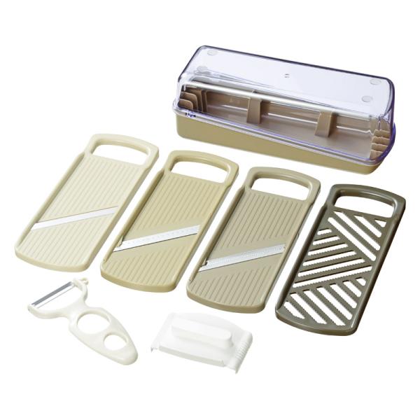 ●商品内容 スライサー・千切り・つま切り・おろし・三徳ピーラー・安全ホルダー・収納ケース(8.5×23.5×8.8cm)・容器×各1 ●材質 プレート類・収納ケース:ABS樹脂、刃:ステンレス鋼、安全ホルダー:ポリプロピレン、受け容器:AS...