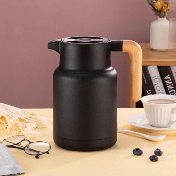 キートは、独特の造形フォルムから、自宅でのインテリアライクなポットとしてが高いです。「キャンプでも使える」という、新しいニーズに合う「キート」のセカンドモデルが登場。フタを簡単に分解できる構造に改良、メンテナンス性をアップさせました。セカン...