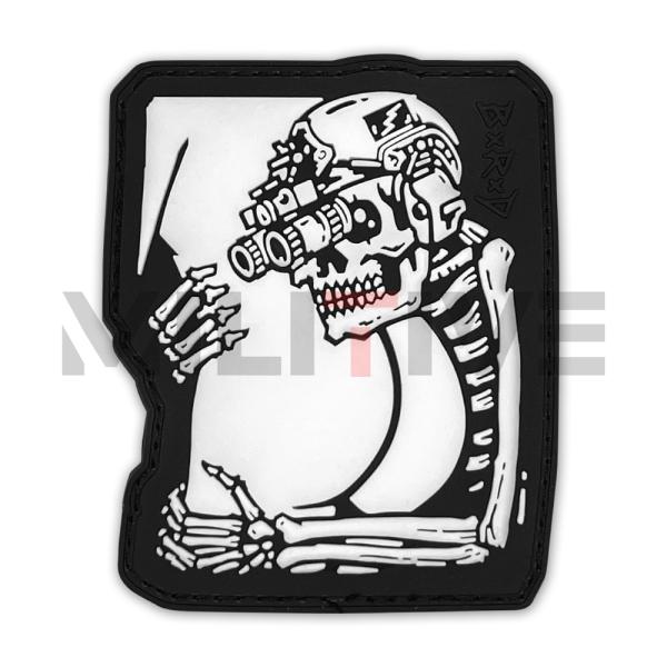 【発売日：2023年08月22日】CREEPIN' PATCH GITD? ワッペン製品詳細クリーピン・ホワイル・ユー・スリーピン・ 10.16 x 5.71cmのPVCパッチ・ 1個売り米国Black Rifle Division 日本総...