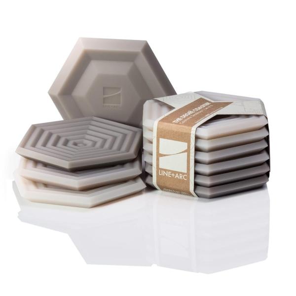 【発売日：2021年02月12日】Featured in Glamour New York Magazine's the Strategist ELLE Decor Bustle BuzzFeed Elite Daily Etsy Jour...