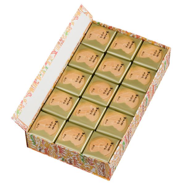 【商品説明】香ばしい皮に、北海道十勝産小豆と氷砂糖を使用し、あっさりと仕上げた粒餡と、程良いやわらかさの求肥餅、 それぞれが絶妙に調和している田子の月の代表銘菓です。【お日持ち(目安)】4〜5日上記、お日持ちは、到着後の商品の目安です。発送...