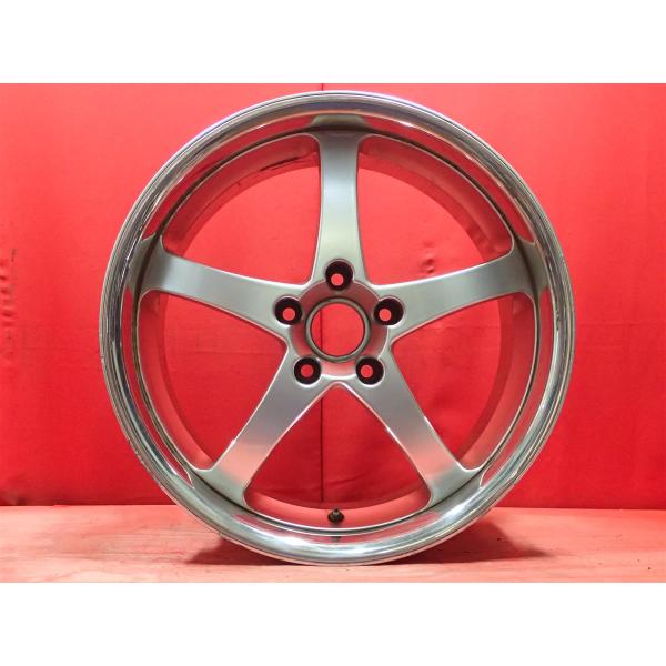 キズ等の表記や画像につきまして、中古として表記が必要と判断した箇所を画像や文字にて表現し掲載しており、よく見ないとわからない細かなキズや若干の色違い等は省略させて頂いております。 曲がりやブレについて、バランスはすべて検査合格した商品のみを...