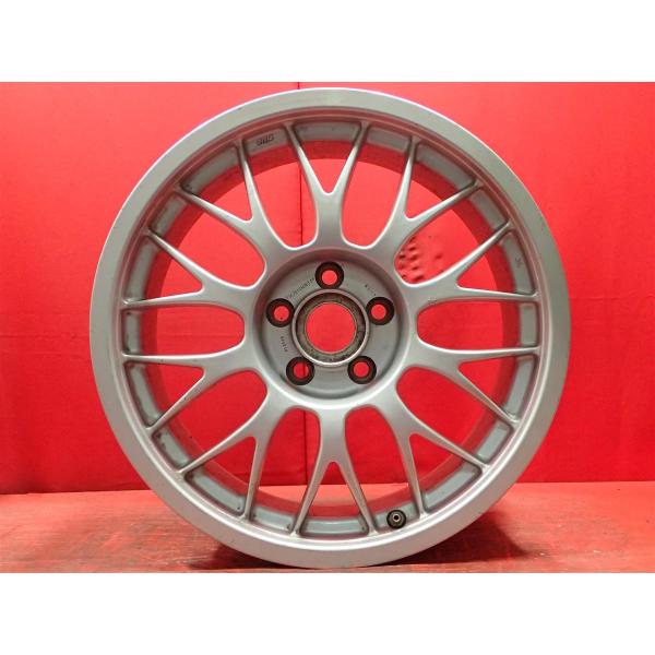 キズ等の表記や画像につきまして、中古として表記が必要と判断した箇所を画像や文字にて表現し掲載しており、よく見ないとわからない細かなキズや若干の色違い等は省略させて頂いております。 曲がりやブレについて、バランスはすべて検査合格した商品のみを...