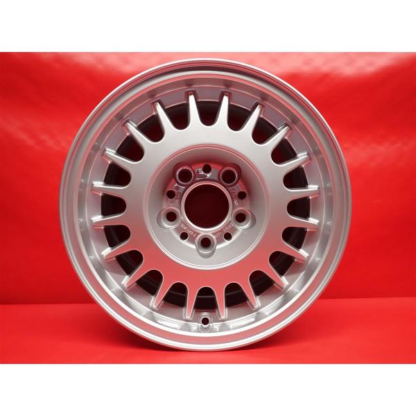 リペア全塗装品です。▲?中古品の為少々キズや経年劣化等がありますが、良好な状態です。尚、特別画像が必要と判断した部分は詳細画像を掲載しております。商品画像または現品にてご確認下さいませ。