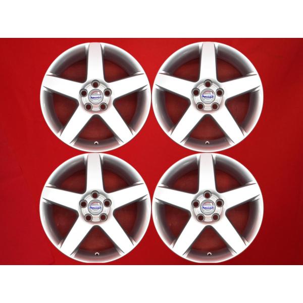 1本リム、ディスク面手直し、1本リム、4本ディスク面極小キズありますが、車に装着すると、ほぼ目立たずキレイな一品です！新品ゴムバルブ付。