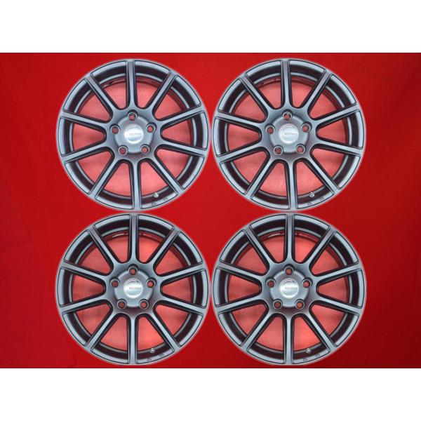 ほぼキズ無しの極上品です！※輸入車用汎用ボルト別売20個￥13,200で販売しております。BMWセンターキャップ併用不可ホイール。