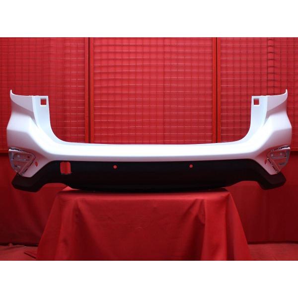 ※カラーナンバーは、わかりません。※小キズ汚れありです。　(画像にて確認して下さい。)※取付車種グレード等は御自身で判断して下さい。　(画像形状より判断して下さい。）中