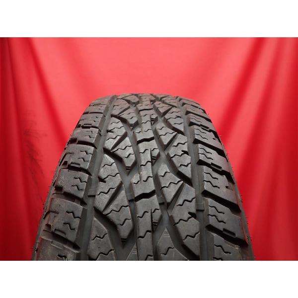 パターン少々段べりの為ロードノイズが少々出やすくなりますが気にならない程度です。パターン少々段べり有