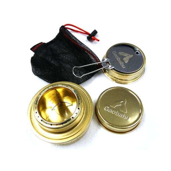 持ち運びに便利な超軽量でコンパクトなアルコールストーブ（アルスト）です。トレッキングやソロキャンプ、サイクリングやツーリング、釣りの1人用調理道具として、または災害時の備えとしてもお使いいただけます。タンク内にアルコール燃料目盛り付きです。...