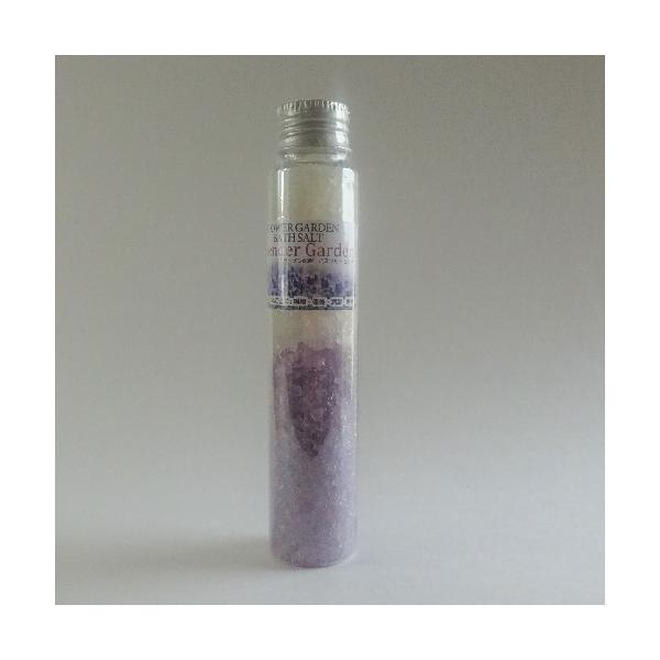 ミネラル豊富な海のめぐみ 海塩(SEA SALT)に コラーゲンを配合。お湯をはった浴槽に ひとつまみ(30gほど)落として、発汗促進・お肌すべすべ。フラワーガーデンの香りとと共に贅沢なバスタイムを。。。140g（約５回分）ラベンダー 140g