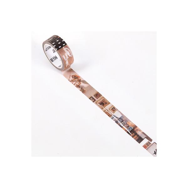 ”MO・CARD ”という中国ブランドのマスキングテープになります。※当店で検品を行い、品質の良いものを選んでおりますが、若干包装に傷みがある場合がございます。★商品説明★サイズ：本体 15mmx5m材質：和紙、粘着剤製造国：中国マットな質...