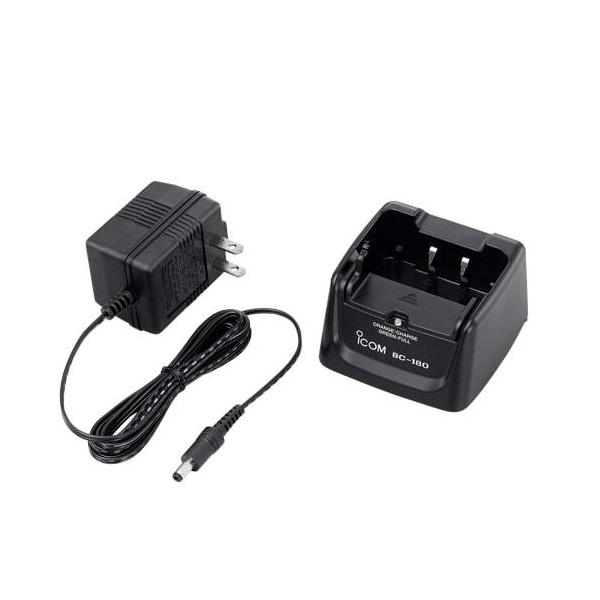 ・寸法: 高さ約4.5cm × 幅約7.5cm × 奥行約7.6cm・重量: 約90g・コード長: 約180cm●アイコム製の特定小電力トランシーバーを1台充電できます。●小型なので限られたスペースでも充電できます。●専用ACアダプタBC-...