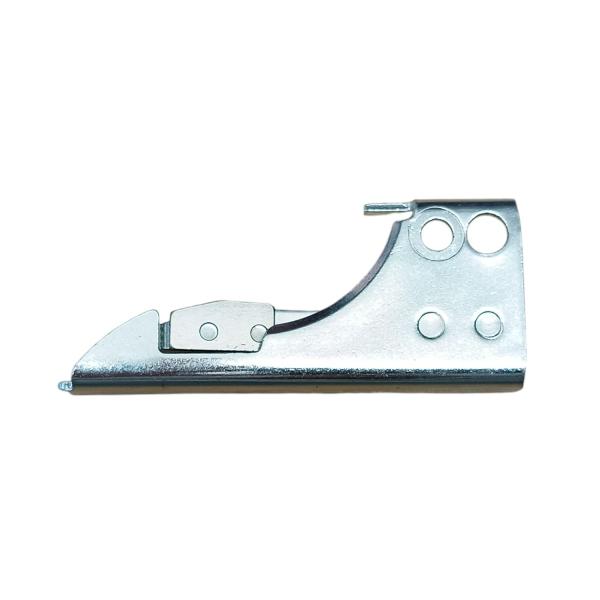 本製品は、マキタのコードレスユニバーサルハサミ「CP100DZ」専用の純正下刃です。高耐久性を誇り、様々な素材の切断に対応します。主な特徴    純正品ならではの高品質    高耐久性で長寿命    多用途に対応する汎用性    簡単な交換...