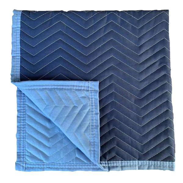 引っ越しや模様替えの際、大切な床や壁、家具を破損から守るためのマルチ養生マットです。サイズは90cm×180cmで、大きめの家具にも対応可能です。クッション性のある中綿入りなので、荷物の運搬や作業時でも安心して使用でき、床や壁のキズ防止に役...