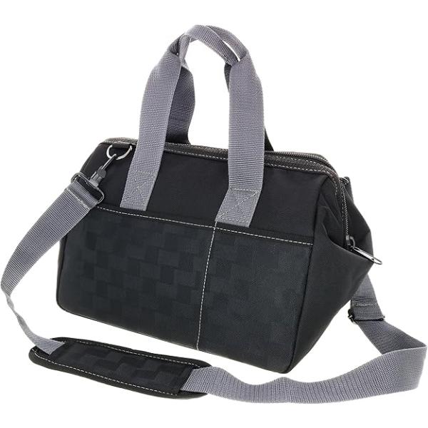 出し入れしやすいジッパー付きワイドオープンタイプ付属品:ショルダーベルトサイズ/外寸:約幅380×高さ250×奥行き240(mm)、本体内寸:約幅330×高さ210×奥行き200(mm)材質/本体:ポリエステル