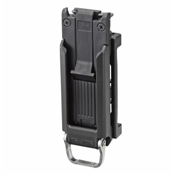 セフ幅約4割スリム！取付場所に悩まないスリムタイプベルトに後から装着できるプラグ取付式新たに「トップボタン」を採用！腰周りの左右にとらわれない軽さ重視の樹脂タイプ横滑り防止用スライドストッパー付属可動式安全ロープ取付環付※通常幅のセフ工具ホ...