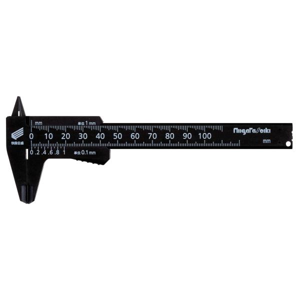 ●本体：ポリカーボネート ●プラスチック製だから気軽に使えます。 ●本尺は1mm単位の目盛が見やすい階段状目盛です。 ●細かい数値が不要な時に便利な1mm読みバ−ニヤ付です。 ●用途に合わせて目盛をカスタマイズできる白無地シ−ル付です。 ●...