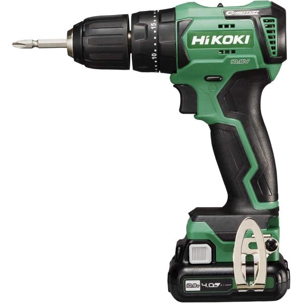 クラス最短162mm＆質量1.2kgの超コンパクト設計で取り回し抜群の振動ドライバドリルDV12DD。ブラシレスモーターと20段クラッチ、ドライバ／ドリル／振動モード切替で幅広い作業に対応。最大締付トルク38N・m、木材最大穴あけ29mm、...