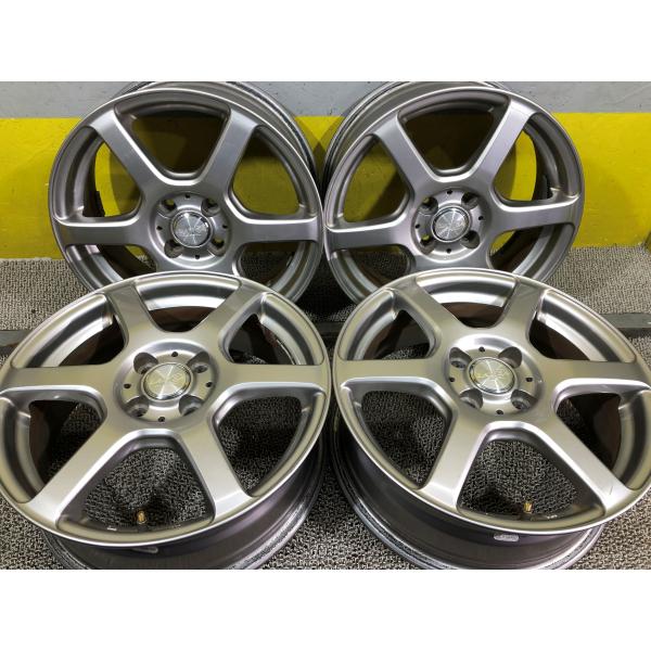 社外ホイール16インチ4穴ピッチ100 オフセット+42 4本セット商品説明及び商品画像をよくご確認して頂いた上でご検討下さい。ご不明な点はお気軽にお問い合わせ下さい。