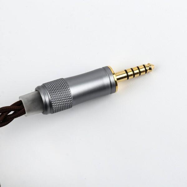 Linsoul HarmonicDyne x Z Reviews Eris半オーペン型ダイナミックハイエンドヘッドホン用4.4mm-3.5mmアダプター商品コード：66079759194型番：Erisサイズ：4.4mm-3.5mmアダプター...