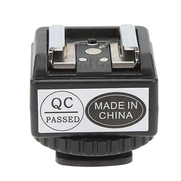 Acogedor フラッシュホットシューマウントアダプター、ニコン用C N2フラッシュホットシューマウントアダプター、フラッシュからカメラへのホットシューコンバーター、PC同期ポート付き商品コード：66080846680型番：Acogedo...