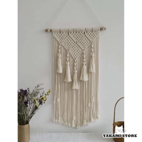 爆買 サイズ：約39cm×75cmお部屋に飾るだけで一気におしゃれにできるマクラメタペストリー。ロープを編んで幾何学模様を作って、ぬくもりのある空間を演出してくれます。北欧?ビーチ系のインテリアが好きな方、 西海岸やボヘミアンテイストのお部...