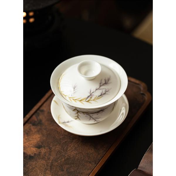 【素材】セラミック【サイズ】蓋碗：口径約9.5m   高さ約8.1cm 容量約172ml ・出来る限り実物に近いお色で画像を掲載しておりますが、ＰＣモニターなどの環境等により、若干異なる場合がございます。予めご了承ください。・実際の製品は、...